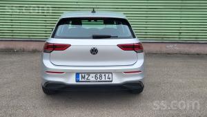 Pelēks Volkswagen Golf VIII 2021 Rīga, ar dzinēja tilpumu 1.50 L un nobraukumu 60 tūkst. km par 15900 €, foto 15 vietnē AUTOMOTO.COM.LV