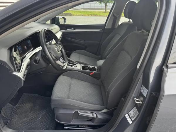 Серый Фольксваген Golf 8 2021 в Рига, объемом двигателя 1.00 л и пробегом 132 тыс. км за 14900 €, фото 9 на AUTOMOTO.COM.LV