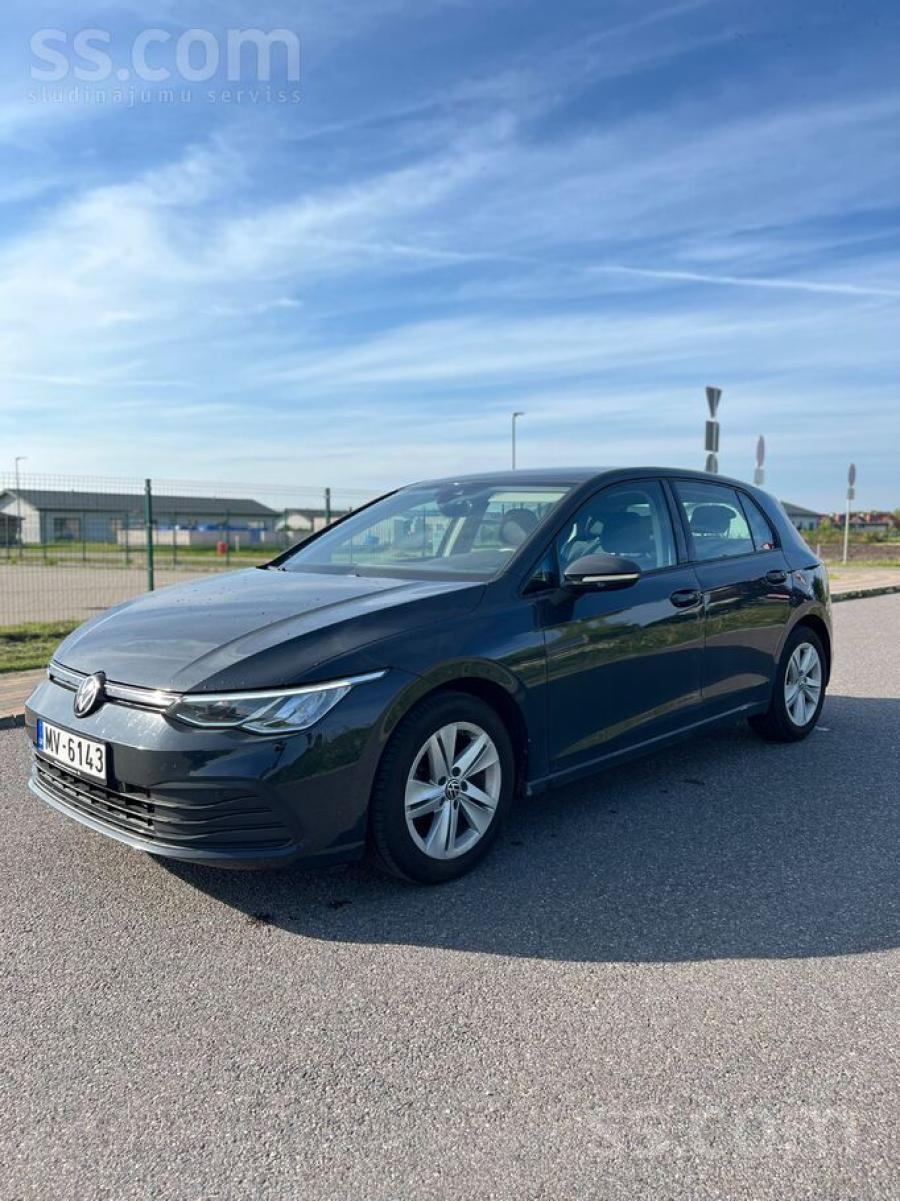 Серый Фольксваген Golf 8 2021 в Рига, объемом двигателя 1.50 л и пробегом 139 тыс. км за 11900 €, фото 1 на AUTOMOTO.COM.LV