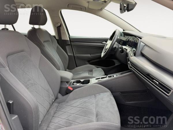 Volkswagen Golf VIII 2021 Rīga vietnē Pelēks Volkswagen Golf VIII 2021 Rīga, ar dzinēja tilpumu 1.50 L un nobraukumu 108 tūkst. km par 19900 €, foto 7 vietnē AUTOMOTO.COM.LV