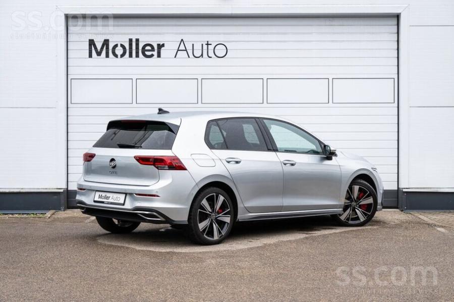 Серый Фольксваген Golf 8 2022 в Рига, объемом двигателя 1.40 л и пробегом 121 тыс. км за 20950 €, фото 4 на AUTOMOTO.COM.LV