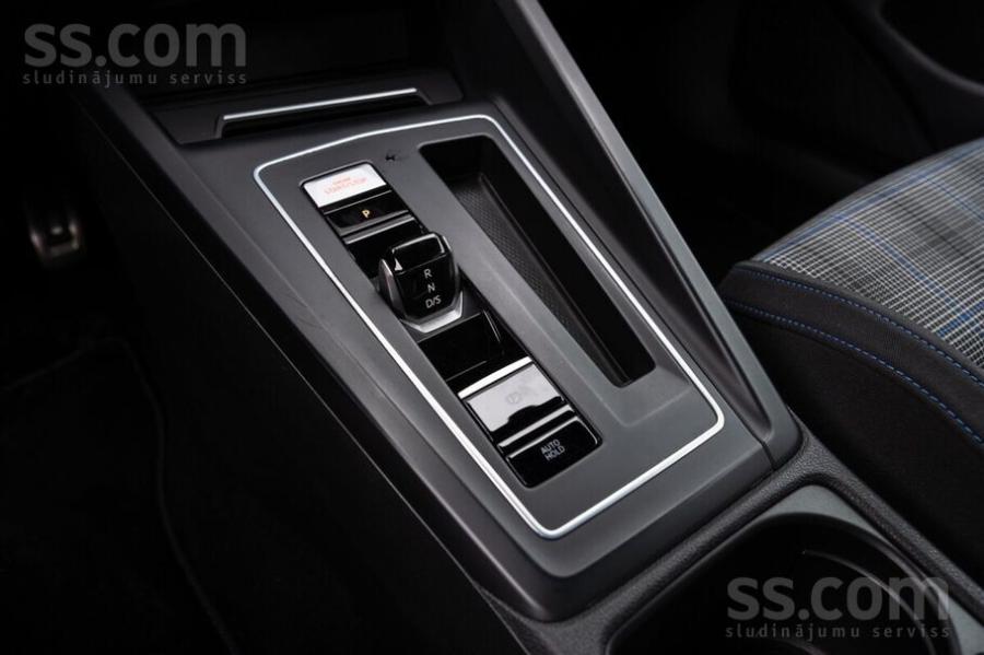 Серый Фольксваген Golf 8 2022 в Рига, объемом двигателя 1.40 л и пробегом 121 тыс. км за 20950 €, фото 19 на AUTOMOTO.COM.LV