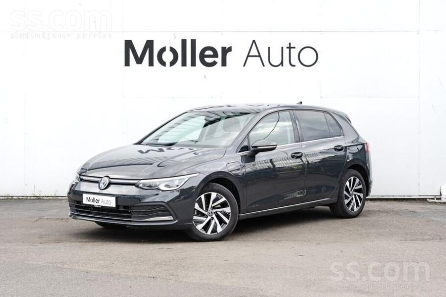 Pelēks Volkswagen Golf VIII 2022 Rīga, ar dzinēja tilpumu 1.40 L un nobraukumu 112 tūkst. km par 20100 €, foto 1 vietnē AUTOMOTO.COM.LV