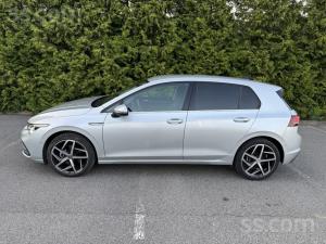 Grey Volkswagen Golf VIII 2022 in Riga, with an engine capacity of 1.50 L and mileage of 55 thousand km for 19900 €, photo 9 on AUTOMOTO.COM.LV