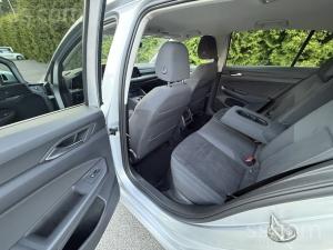 Grey Volkswagen Golf VIII 2022 in Riga, with an engine capacity of 1.50 L and mileage of 55 thousand km for 19900 €, photo 11 on AUTOMOTO.COM.LV