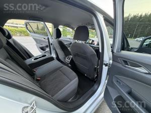 Grey Volkswagen Golf VIII 2022 in Riga, with an engine capacity of 1.50 L and mileage of 55 thousand km for 19900 €, photo 13 on AUTOMOTO.COM.LV