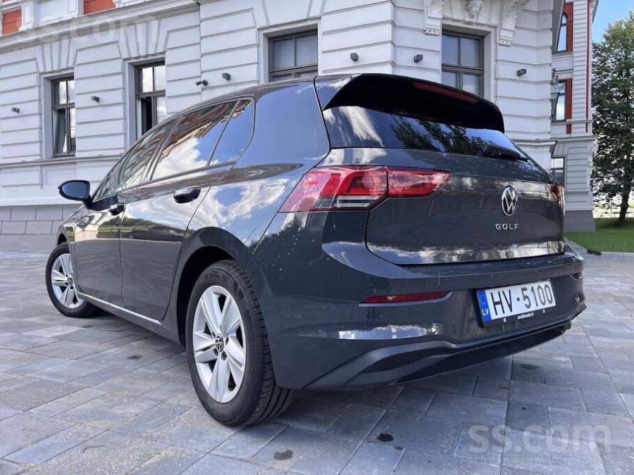 Серый Фольксваген Golf 8 2022 в Рига, объемом двигателя 1.50 л и пробегом 35 тыс. км за 18100 €, фото 6 на AUTOMOTO.COM.LV