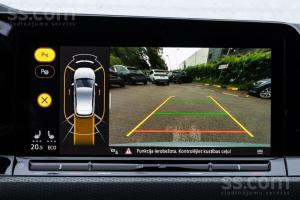 Pelēks Volkswagen Golf VIII 2022 Rīga, ar dzinēja tilpumu 1.40 L un nobraukumu 121 tūkst. km par 19250 €, foto 16 vietnē AUTOMOTO.COM.LV