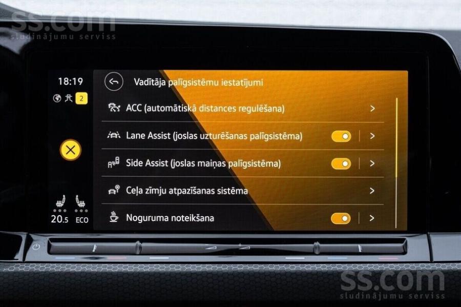 Pelēks Volkswagen Golf VIII 2022 Rīga, ar dzinēja tilpumu 1.40 L un nobraukumu 121 tūkst. km par 19250 €, foto 18 vietnē AUTOMOTO.COM.LV