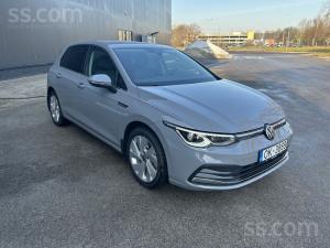 Pelēks Volkswagen Golf VIII 2024 Rīga, ar dzinēja tilpumu 1.50 L un nobraukumu 24 tūkst. km par 23850 €, foto  vietnē AUTOMOTO.COM.LV
