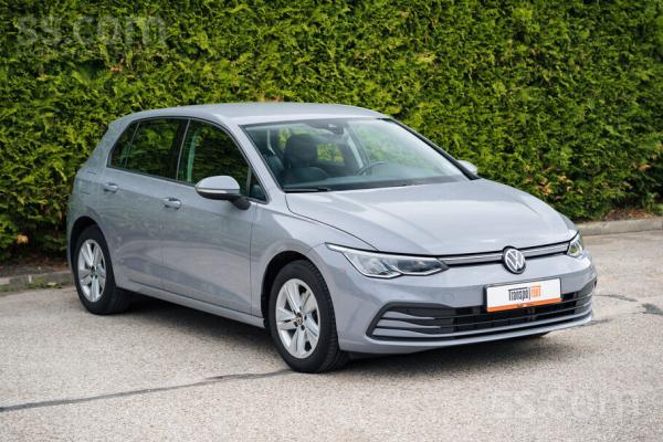 Pelēks Volkswagen Golf VIII 2024 Rīga, ar dzinēja tilpumu 1.50 L un nobraukumu 52 tūkst. km par 21900 €, foto 3 vietnē AUTOMOTO.COM.LV