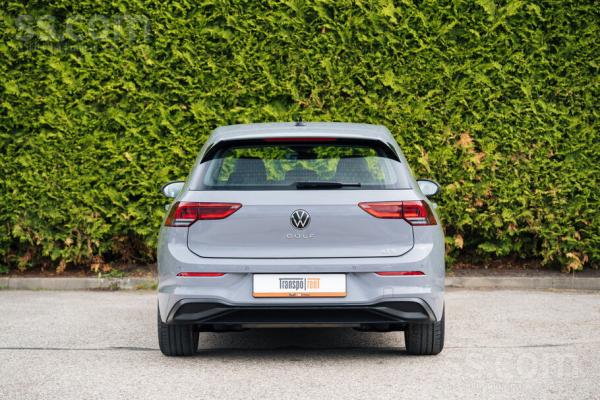Pelēks Volkswagen Golf VIII 2024 Rīga, ar dzinēja tilpumu 1.50 L un nobraukumu 52 tūkst. km par 21900 €, foto 6 vietnē AUTOMOTO.COM.LV
