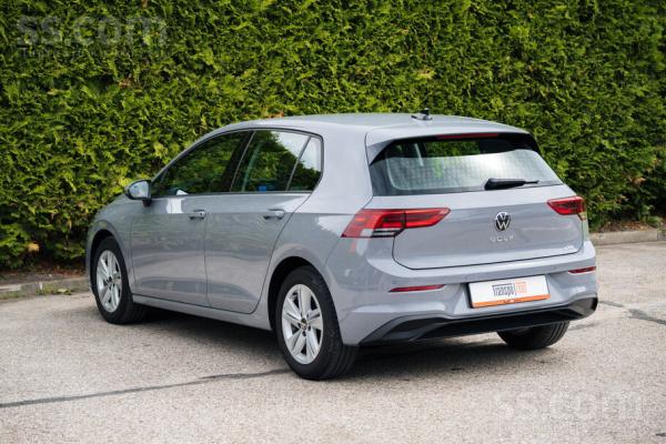 Pelēks Volkswagen Golf VIII 2024 Rīga, ar dzinēja tilpumu 1.50 L un nobraukumu 52 tūkst. km par 21900 €, foto 8 vietnē AUTOMOTO.COM.LV