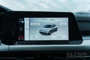 Pelēks Volkswagen Golf VIII 2024 Rīga, ar dzinēja tilpumu 1.50 L un nobraukumu 52 tūkst. km par 21900 €, foto 25 vietnē AUTOMOTO.COM.LV