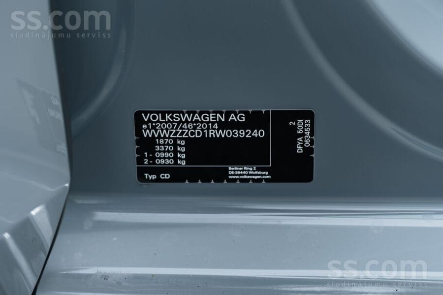 Pelēks Volkswagen Golf VIII 2024 Rīga, ar dzinēja tilpumu 1.50 L un nobraukumu 52 tūkst. km par 21900 €, foto 32 vietnē AUTOMOTO.COM.LV