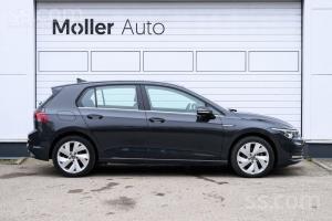 Grey Volkswagen Golf VIII 2024 in Riga, with an engine capacity of 1.50 L and mileage of 41 thousand km for 21650 €, photo 6 on AUTOMOTO.COM.LV