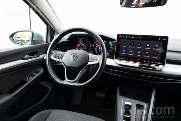 Grey Volkswagen Golf VIII 2025 in Riga, with an engine capacity of 2.00 L and mileage of 27 thousand km for 28750 €, photo 9 on AUTOMOTO.COM.LV