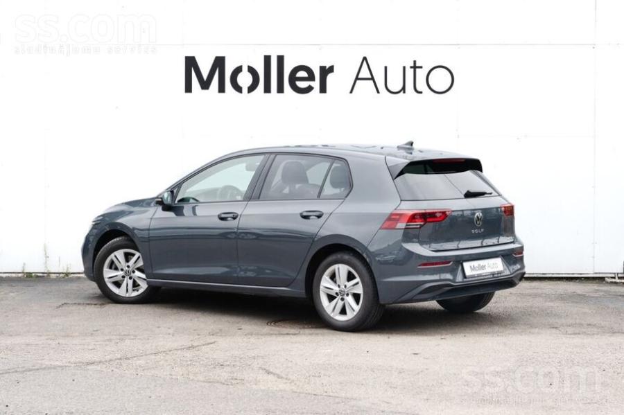 Серый Фольксваген Golf 8 2025 в Рига, объемом двигателя 1.00 л и пробегом 13 тыс. км за 23450 €, фото 4 на AUTOMOTO.COM.LV
