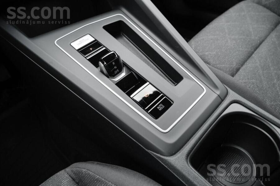 Серый Фольксваген Golf 8 2025 в Рига, объемом двигателя 1.00 л и пробегом 13 тыс. км за 23450 €, фото 16 на AUTOMOTO.COM.LV