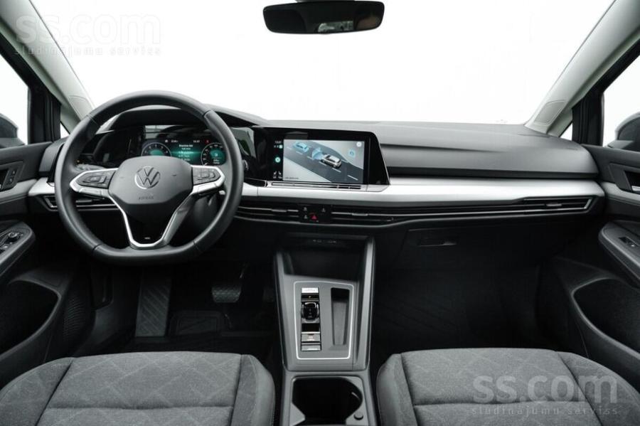 Серый Фольксваген Golf 8 2025 в Рига, объемом двигателя 1.00 л и пробегом 13 тыс. км за 23450 €, фото 28 на AUTOMOTO.COM.LV