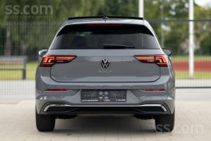 Pelēks Volkswagen Golf VIII 2026 Rīga, ar dzinēja tilpumu 1.50 L un nobraukumu 10 tūkst. km par 24000 €, foto 6 vietnē AUTOMOTO.COM.LV