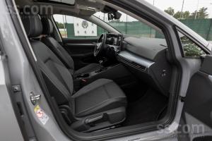 Pelēks Volkswagen Golf VIII 2026 Rīga, ar dzinēja tilpumu 1.50 L un nobraukumu 10 tūkst. km par 24000 €, foto 8 vietnē AUTOMOTO.COM.LV