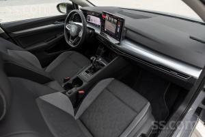 Pelēks Volkswagen Golf VIII 2026 Rīga, ar dzinēja tilpumu 1.50 L un nobraukumu 10 tūkst. km par 24000 €, foto 10 vietnē AUTOMOTO.COM.LV