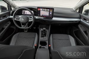 Pelēks Volkswagen Golf VIII 2026 Rīga, ar dzinēja tilpumu 1.50 L un nobraukumu 10 tūkst. km par 24000 €, foto 13 vietnē AUTOMOTO.COM.LV