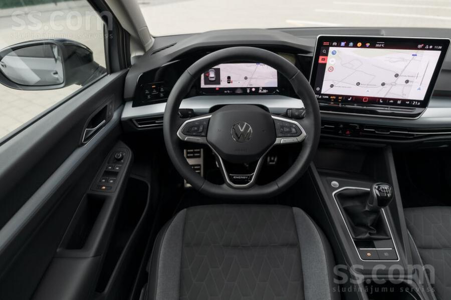 Pelēks Volkswagen Golf VIII 2026 Rīga, ar dzinēja tilpumu 1.50 L un nobraukumu 10 tūkst. km par 24000 €, foto 18 vietnē AUTOMOTO.COM.LV
