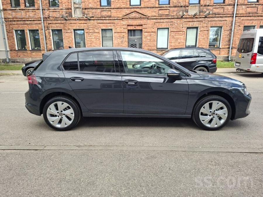 Серый Фольксваген Golf 8 2026 в Даугавпилс, объемом двигателя 1.50 л и пробегом 0 тыс. км за 23057 €, фото 3 на AUTOMOTO.COM.LV