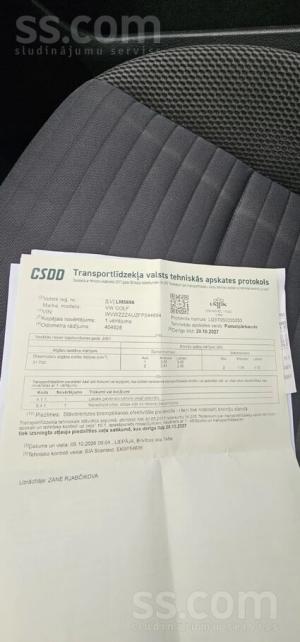 Grey Volkswagen Golf VIII 2014 in Liepaja, with an engine capacity of 1.60 L and mileage of 40 thousand km for 4700 €, photo 7 on AUTOMOTO.COM.LV