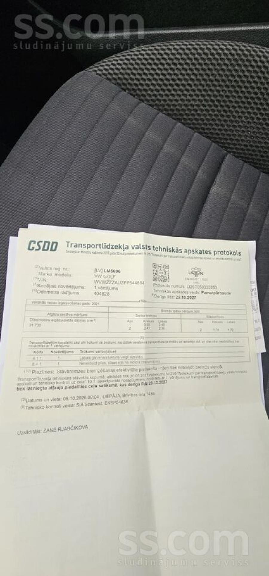 Grey Volkswagen Golf VIII 2014 in Liepaja, with an engine capacity of 1.60 L and mileage of 40 thousand km for 4700 €, photo 7 on AUTOMOTO.COM.LV