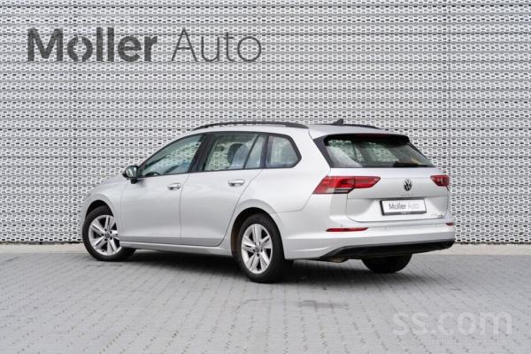 Pelēks Volkswagen Golf VIII 2021 Rīga, ar dzinēja tilpumu 1.50 L un nobraukumu 123 tūkst. km par 16500 €, foto 4 vietnē AUTOMOTO.COM.LV