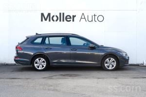Grey Volkswagen Golf VIII 2021 in Riga, with an engine capacity of 1.50 L and mileage of 166 thousand km for 13750 €, photo 6 on AUTOMOTO.COM.LV