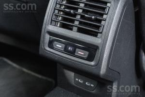 Grey Volkswagen Golf VIII 2021 in Riga, with an engine capacity of 1.50 L and mileage of 166 thousand km for 13750 €, photo 9 on AUTOMOTO.COM.LV