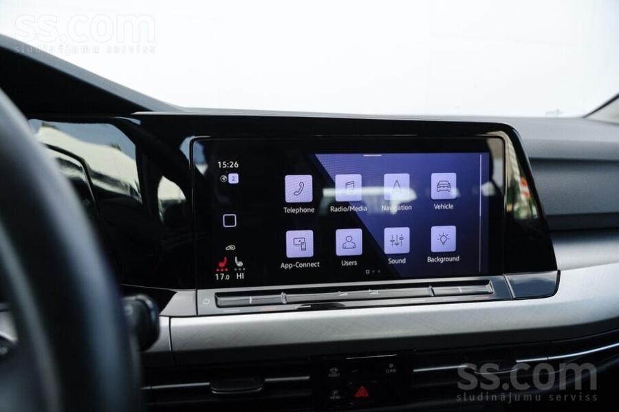 Grey Volkswagen Golf VIII 2021 in Riga, with an engine capacity of 1.50 L and mileage of 166 thousand km for 13750 €, photo 21 on AUTOMOTO.COM.LV