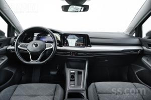Grey Volkswagen Golf VIII 2021 in Riga, with an engine capacity of 1.50 L and mileage of 166 thousand km for 13750 €, photo 28 on AUTOMOTO.COM.LV