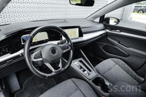 Pelēks Volkswagen Golf VIII 2020 Rīga, ar dzinēja tilpumu 2.00 L un nobraukumu 135 tūkst. km par 20450 €, foto 9 vietnē AUTOMOTO.COM.LV