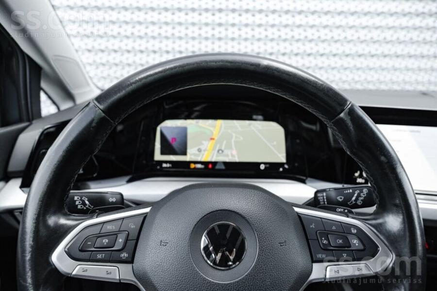 Pelēks Volkswagen Golf VIII 2020 Rīga, ar dzinēja tilpumu 2.00 L un nobraukumu 135 tūkst. km par 20450 €, foto 11 vietnē AUTOMOTO.COM.LV