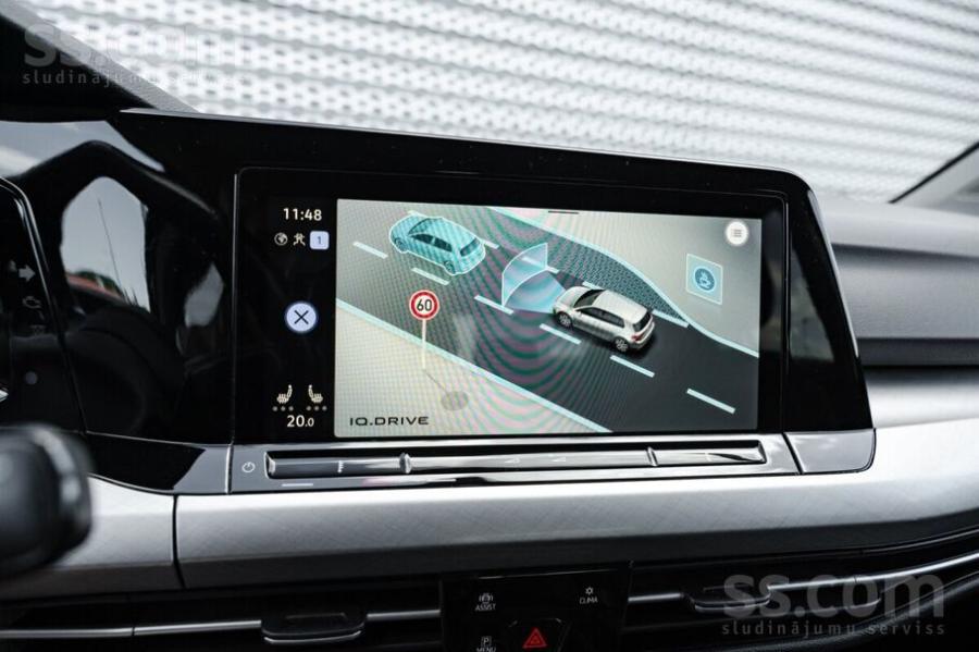 Pelēks Volkswagen Golf VIII 2020 Rīga, ar dzinēja tilpumu 2.00 L un nobraukumu 135 tūkst. km par 20450 €, foto 14 vietnē AUTOMOTO.COM.LV