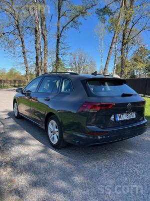 Pelēks Volkswagen Golf VIII 2021 Rīga, ar dzinēja tilpumu 1.50 L un nobraukumu 110 tūkst. km par 16800 €, foto 4 vietnē AUTOMOTO.COM.LV