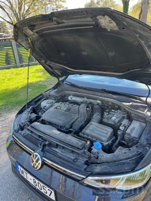 Pelēks Volkswagen Golf VIII 2021 Rīga, ar dzinēja tilpumu 1.50 L un nobraukumu 110 tūkst. km par 16800 €, foto 10 vietnē AUTOMOTO.COM.LV