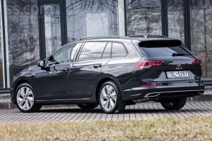 Серый Фольксваген Golf 8 2021 в Тукумс, объемом двигателя 2.00 л и пробегом 199 тыс. км за 15950 €, фото 5 на AUTOMOTO.COM.LV