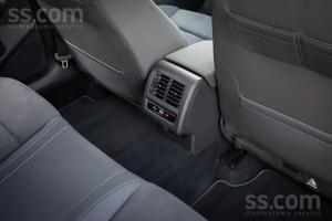 Серый Фольксваген Golf 8 2021 в Тукумс, объемом двигателя 2.00 л и пробегом 199 тыс. км за 15950 €, фото 22 на AUTOMOTO.COM.LV