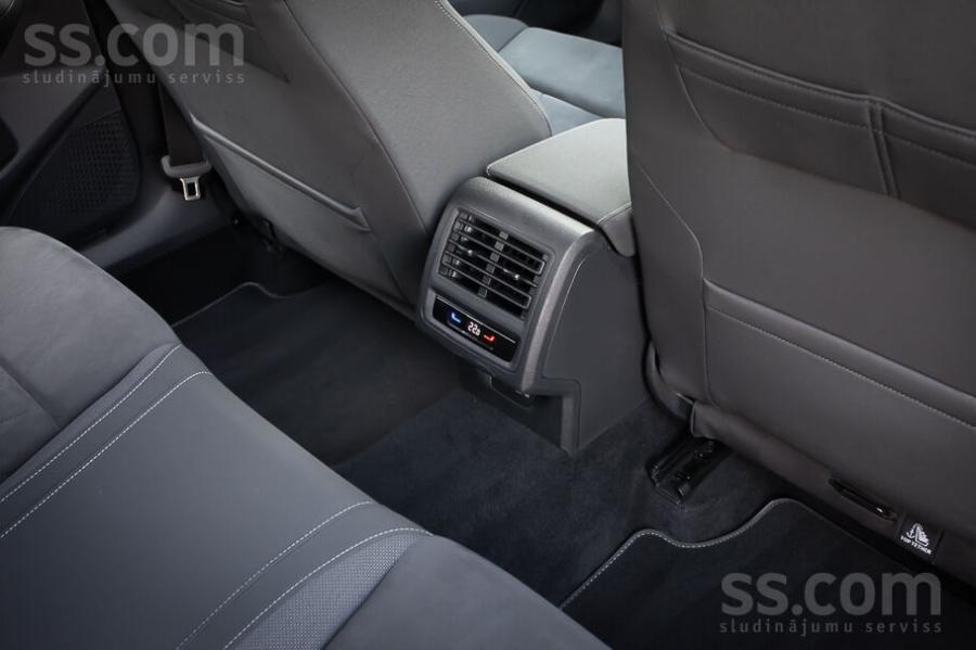 Серый Фольксваген Golf 8 2021 в Тукумс, объемом двигателя 2.00 л и пробегом 199 тыс. км за 15950 €, фото 22 на AUTOMOTO.COM.LV