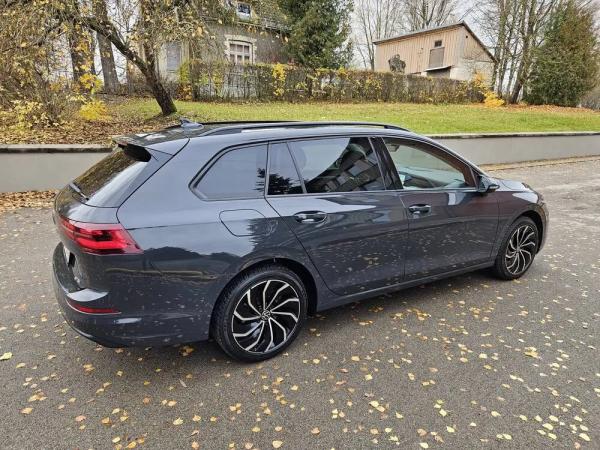 Grey Volkswagen Golf VIII 2021 in Jekabpils, with an engine capacity of 1.50 L and mileage of 79 thousand km for 17990 €, photo 7 on AUTOMOTO.COM.LV