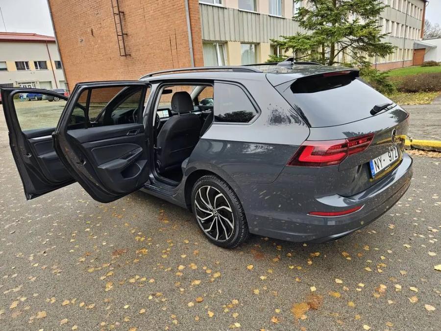 Серый Фольксваген Golf 8 2021 в Екабпилс, объемом двигателя 1.50 л и пробегом 79 тыс. км за 17990 €, фото 18 на AUTOMOTO.COM.LV