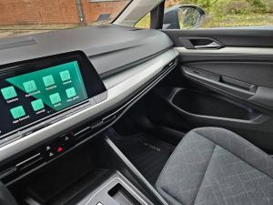 Серый Фольксваген Golf 8 2021 в Екабпилс, объемом двигателя 1.50 л и пробегом 79 тыс. км за 17990 €, фото 29 на AUTOMOTO.COM.LV