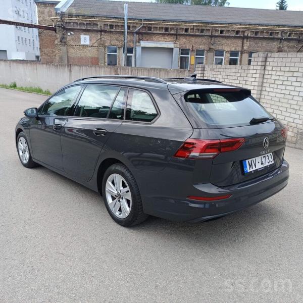 Серый Фольксваген Golf 8 2021 в Рига, объемом двигателя 2.00 л и пробегом 400 тыс. км за 11900 €, фото 4 на AUTOMOTO.COM.LV
