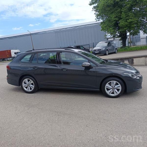 Серый Фольксваген Golf 8 2021 в Рига, объемом двигателя 2.00 л и пробегом 400 тыс. км за 11900 €, фото 7 на AUTOMOTO.COM.LV